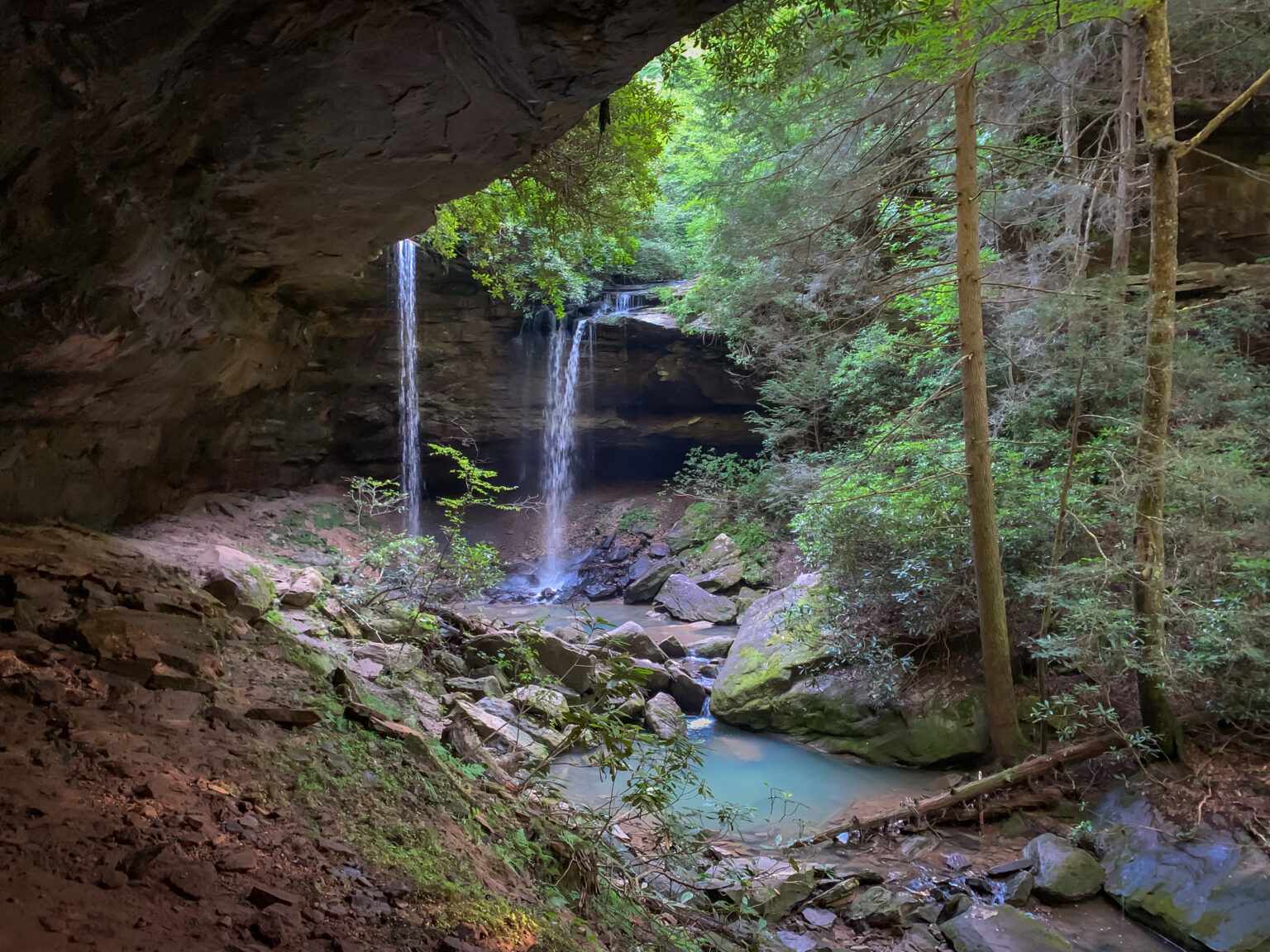Most Beautiful Waterfalls in Kentucky (Swim and Hike!) CFRV